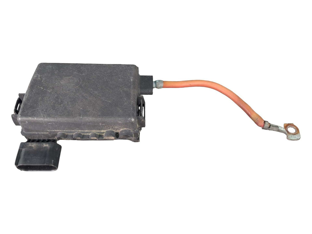 Golf R32 Battery Top Fuse Box || One Love Auto Group - Used VW Parts